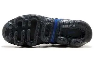 Nike Vapormax Plus Sneakers - Black/hyper Violet