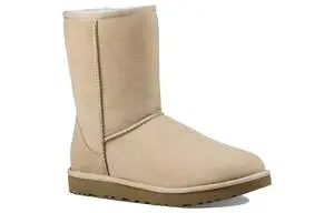 UGG Classic Short Ii Boot - Default Colorway