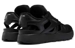 REEBOK Maison Margiela X Classic Leather Tabi Sneakers - Black