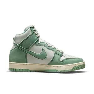 Nike Dunk High 1985 "green Denim" Lace-up Sneakers - White/green