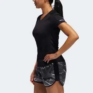Adidas T-shirt - Black