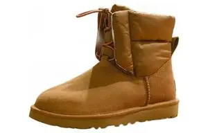 UGG Classic Maxi Toggle Mini Boots