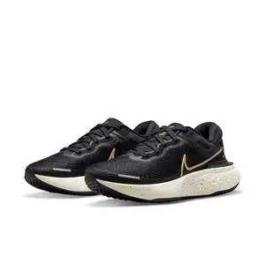 Nike Zoomx Invincible Run Flyknit Sneakers - Black