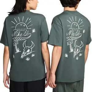Nike Graphic Skate T-shirt Asia Sizing