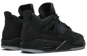 JORDAN Air 4 Retro X Kaws - Black/black