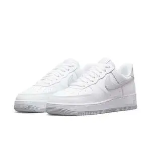 Nike Force 1 '07 Sneakers
