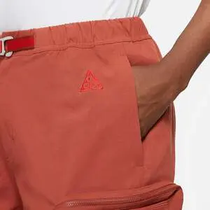 Nike Cargo Shorts - Red/tan