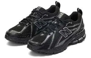NEW BALANCE 1906r Sneakers - Black/grey