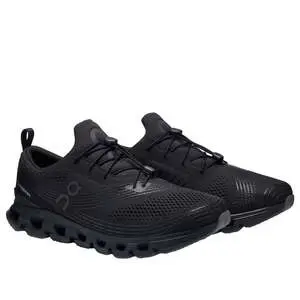 On Cloud X Z5 Athletic Sneakers