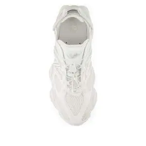 NEW BALANCE U9060sv1 Sneakers - White