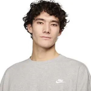 Nike Club Fleece Sweatshirt - Grey