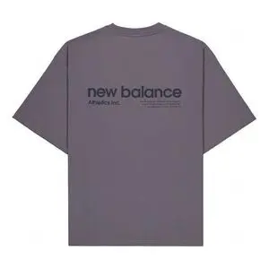 NEW BALANCE Athletics Small Nb Logo T-shirt Asia Sizing - Purple
