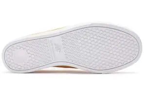 NEW BALANCE Am101 Series Slip-on Sneakers - Yellow