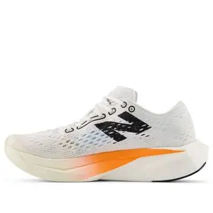 NEW BALANCE Fuelcell Supercomp Pacer V2 Sneakers - Hot Mango/white