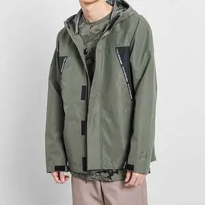 VANS Essential Ap C Salton Windbreaker Grey