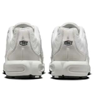 Nike Max Plus Sneakers