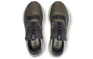 On Cloudnova 'ivy Eclipse' Sneakers - Ivy/eclipse