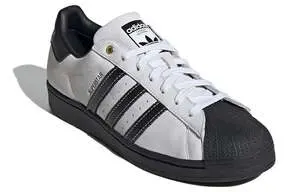 Adidas Superstar Gore-tex Sneakers