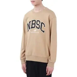 NEW BALANCE Logo Crew Neck Sweater - Beige