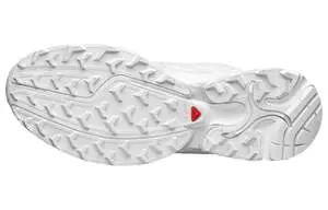 SALOMON Xt-pathway Athletic Sneakers - White