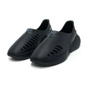 RIGORER Dongdong Slip-on Sandals - Black