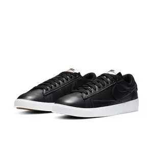 Nike Blazer Low Le Sneakers - Black