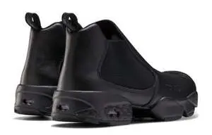 REEBOK Fury Chelsea Boots