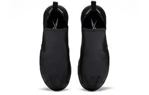 REEBOK Fury Chelsea Boots