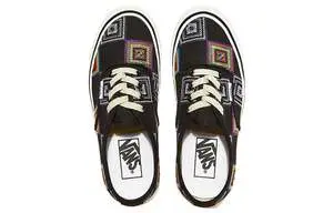 VANS Authentic 44 Low Top Sneakers - Black