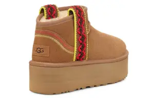 UGG Classic Ultra Mini Braid Platform Boots - Chestnut