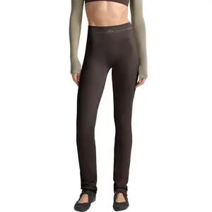 Nike X Skims Ribbed Seamless 34 Straight Legging
