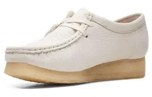 Clarks Wallabee Nubuck Lace-up - White