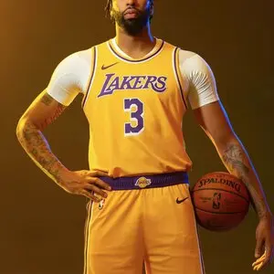 Nike Los Angeles Lakers Davis No. 3 Basketball Jersey - Yellow