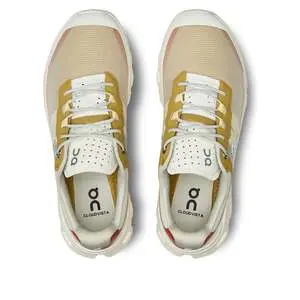 On Cloudvista Sneakers - Beige/gold