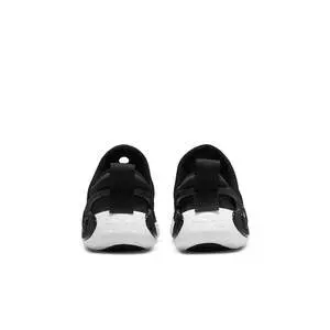 Nike Dynamo Go Slip-on Sneakers - Black