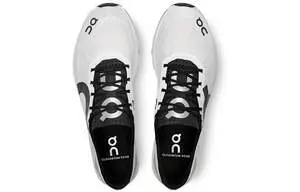 On Cloudboom Echo Sneakers