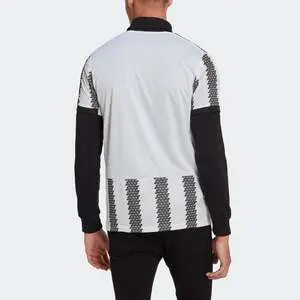 Adidas Juventus 22/23 Home Soccer Jersey