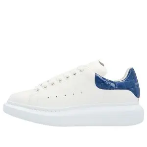 Alexander McQueen Alexander McQueen Oversized Sneaker With Croc Effect Detail White/indigo