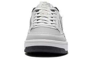LI-NING Classic Leisure Lace-up Sneakers