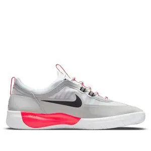 Nike Nyjah Free 2 Sb Sneakers - Grey/red