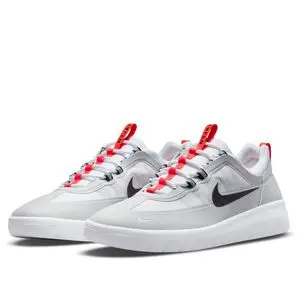 Nike Nyjah Free 2 Sb Sneakers - Grey/red