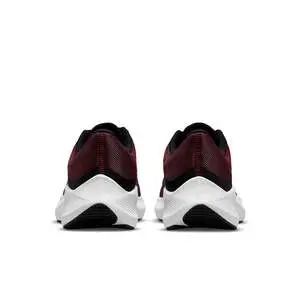 Nike Zoom Winflo 8 Athletic Sneakers - Wine Red