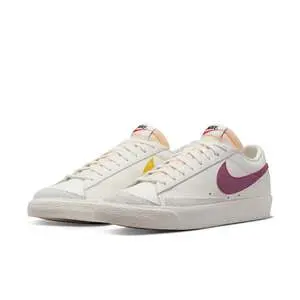 Nike Blazer Low '77 Vintage Sneakers