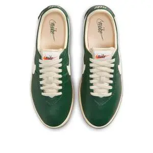 Nike Astro Grabber Sneakers