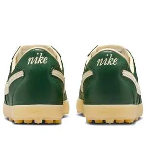 Nike Astro Grabber Sneakers