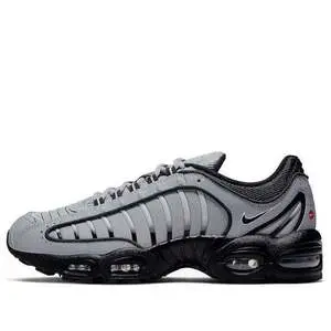 Nike Max Tailwind 4 Sneakers - Black/grey