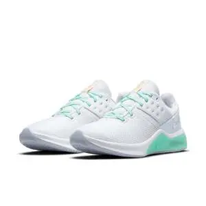 Nike Max Bella Tr 4 Sneakers - White/green/gray