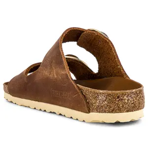 BIRKENSTOCK Arizona Big Buckle Oiled Leather Sandals - Cognac