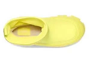 UGG Classic Brellah Mini Boot - Yellow