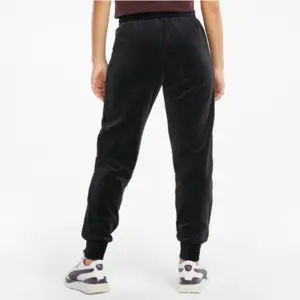 PUMA Iconic Embroidery Logo Knit Trousers